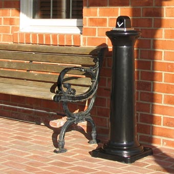 GroundsKeeper Tuscan Outdoor Cigarette Urn - Black - UnoClean